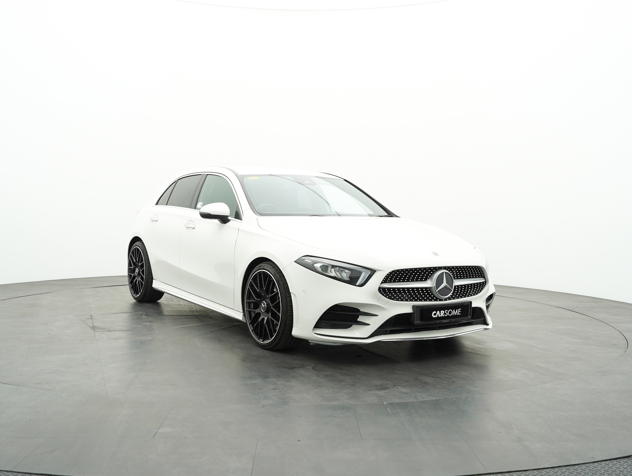 Buy used 2019 Mercedes-Benz A250 AMG Line 2.0 – Carsome.my