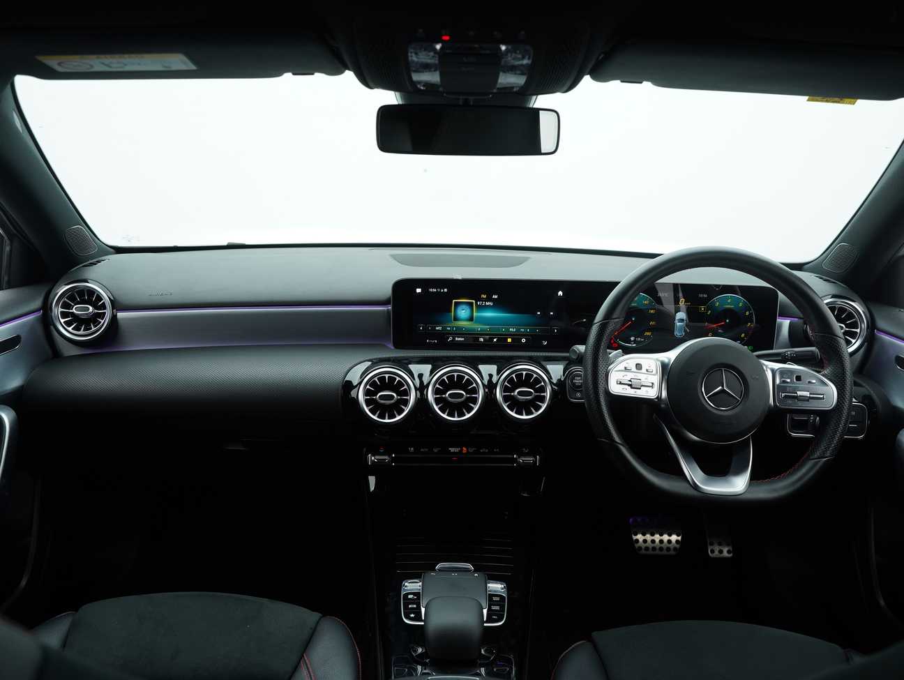 Buy used 2019 Mercedes-Benz A250 AMG Line 2.0 – Carsome.my