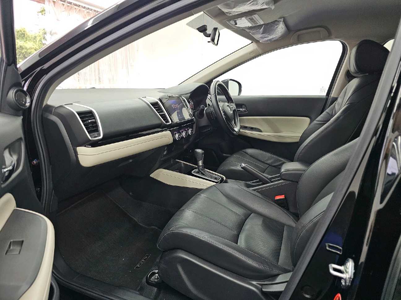 Buy used 2021 Honda City V 1.5 – Carsome.my