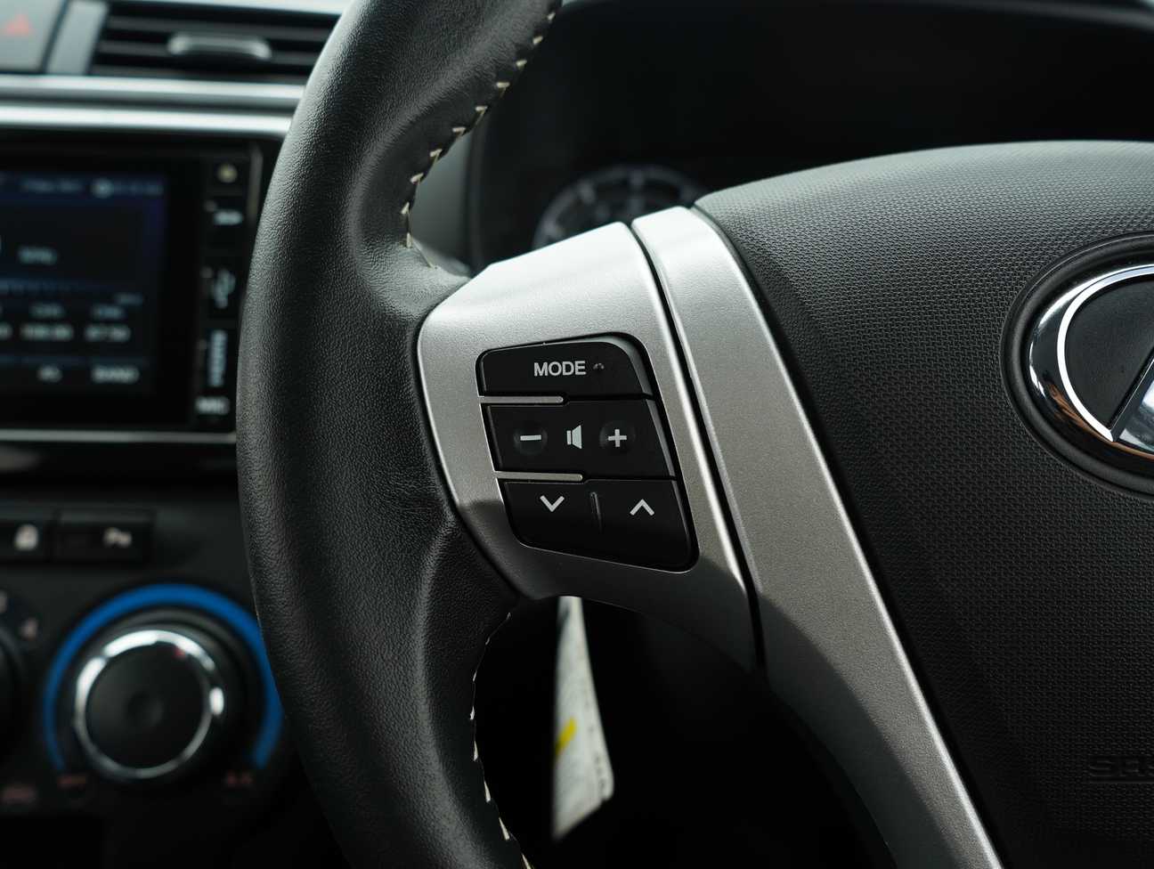 Buy used 2020 Perodua BEZZA AV 1.3 – Carsome.my