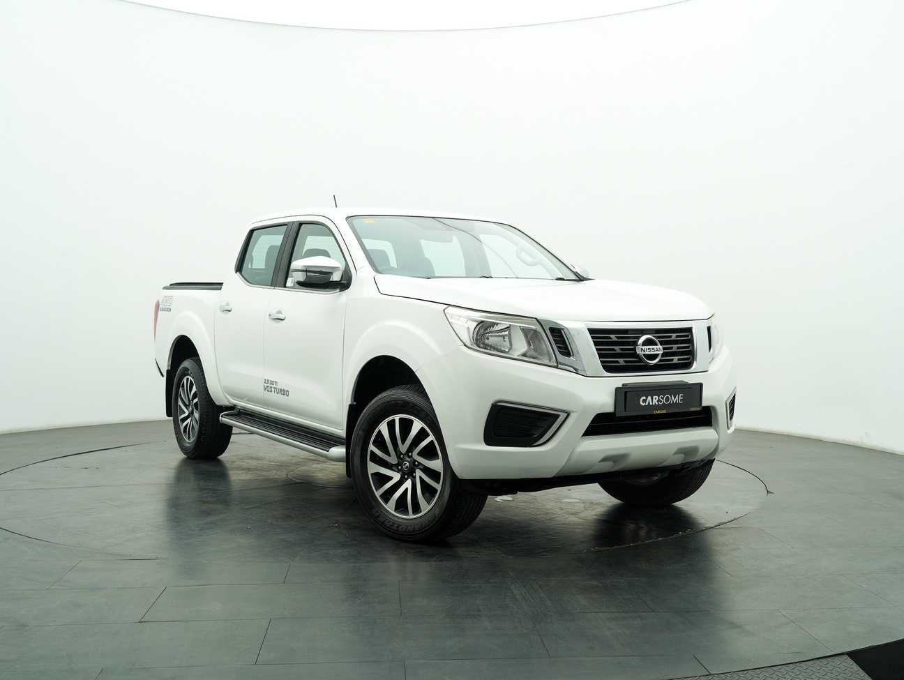 Buy used 2017 Nissan Navara NP300 V Dual Cab 2.5 – Carsome.my