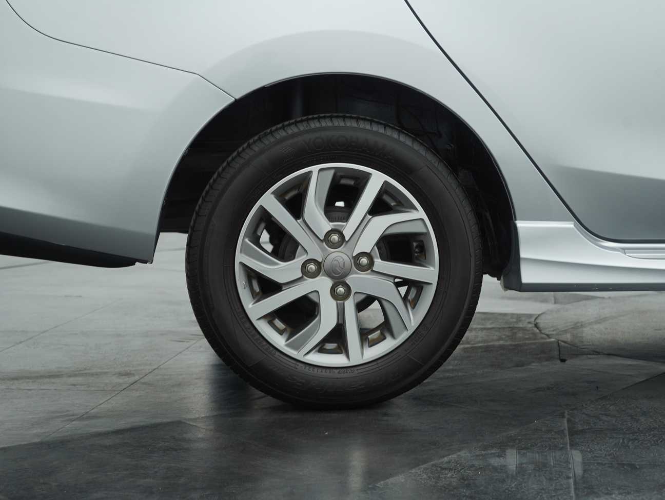 Buy used 2018 Perodua Bezza Advance 1.3 – Carsome.my