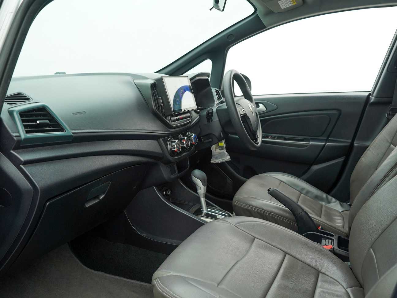 Buy used 2015 Proton Iriz Executive 1.6 – Carsome.my