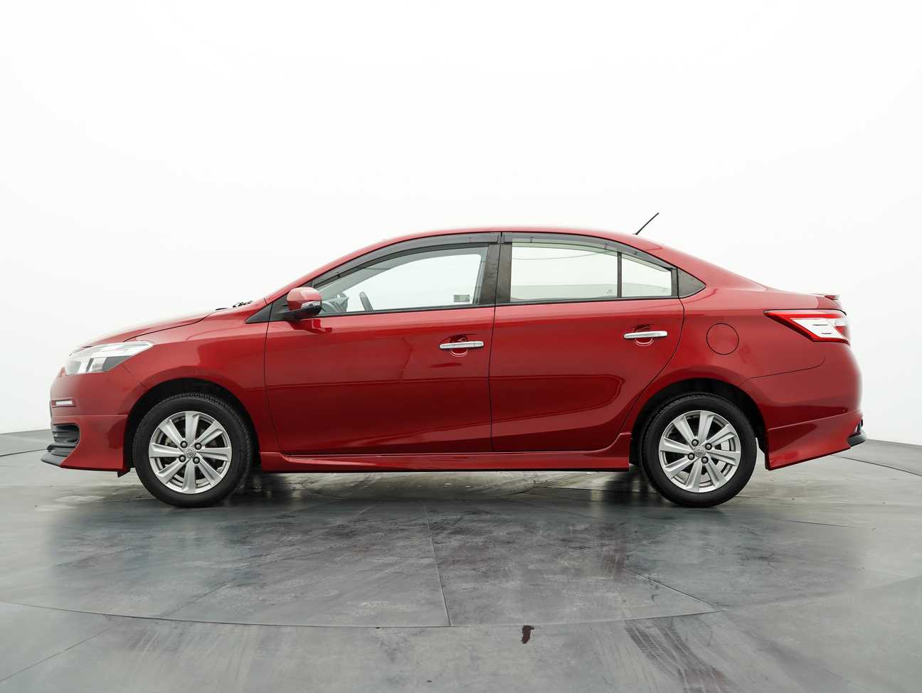 Buy used 2017 Toyota Vios E 1.5 – Carsome.my