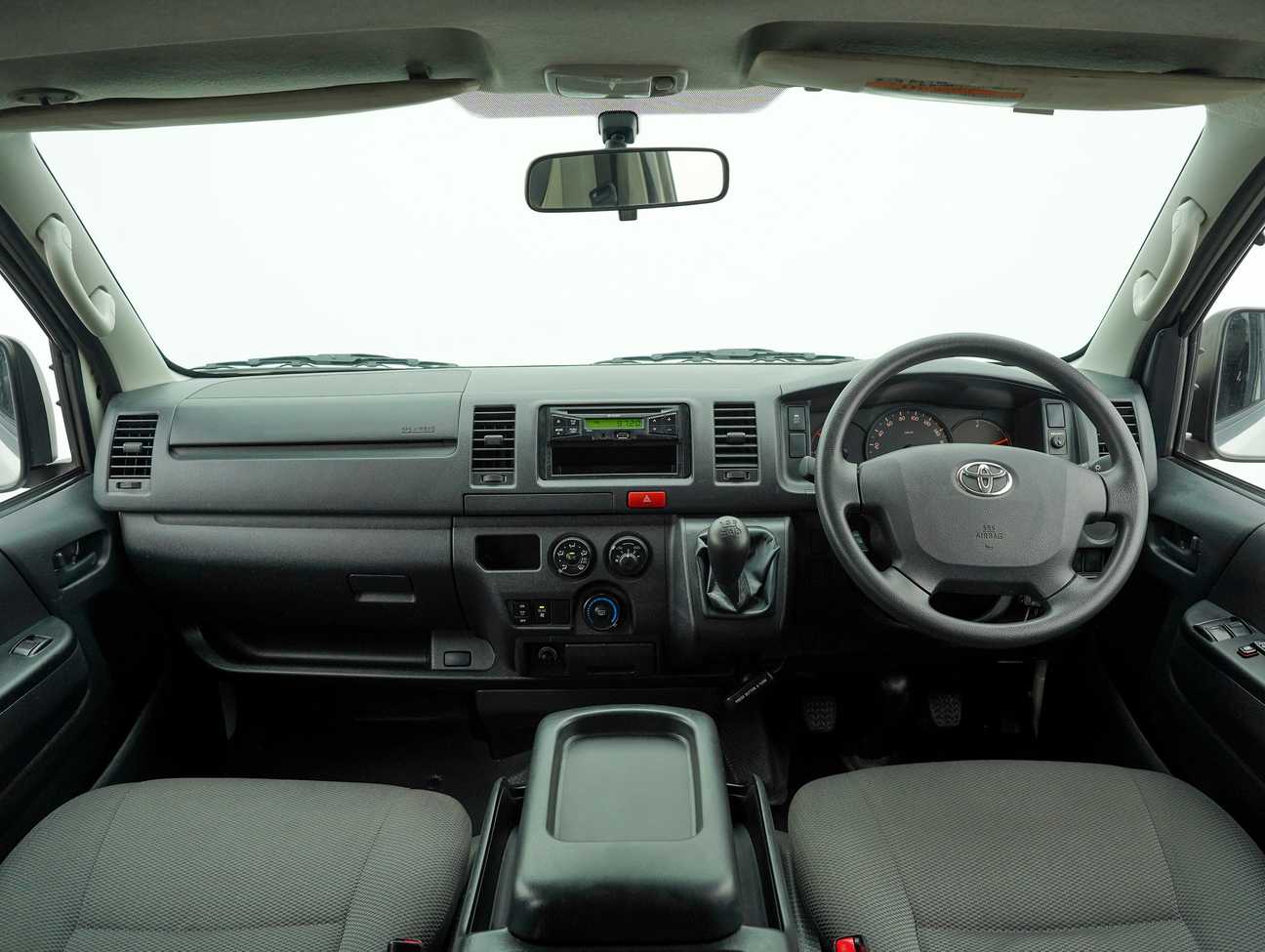 Buy used 2016 Toyota Hiace Window Van 2.5 – Carsome.my