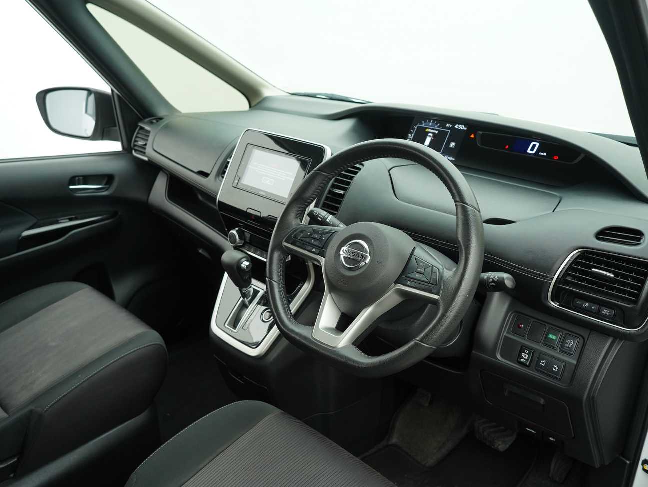 Buy used 2018 Nissan Serena S-Hybrid High-Way Star 2.0 – Carsome.my