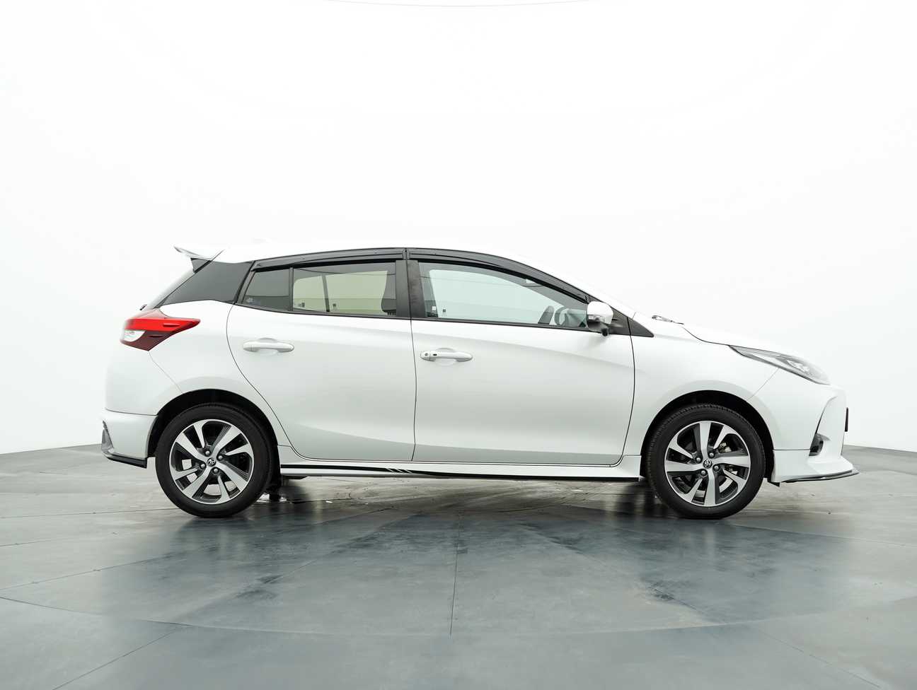 Buy used 2021 Toyota YARIS E 1.5 – Carsome.my