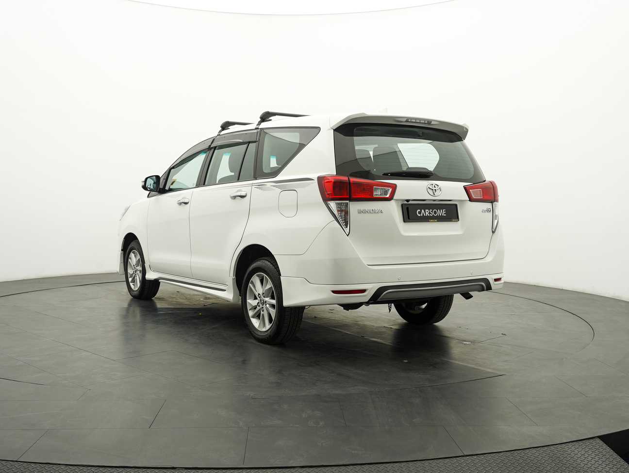 Buy used 2017 Toyota Innova G 2.0 – Carsome.my