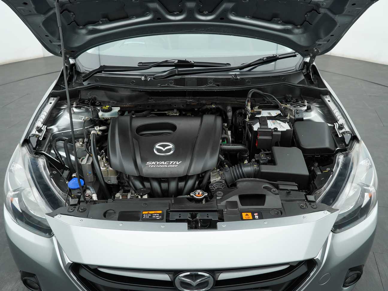 Buy used 2015 Mazda 2 SKYACTIV-G 1.5 – Carsome.my