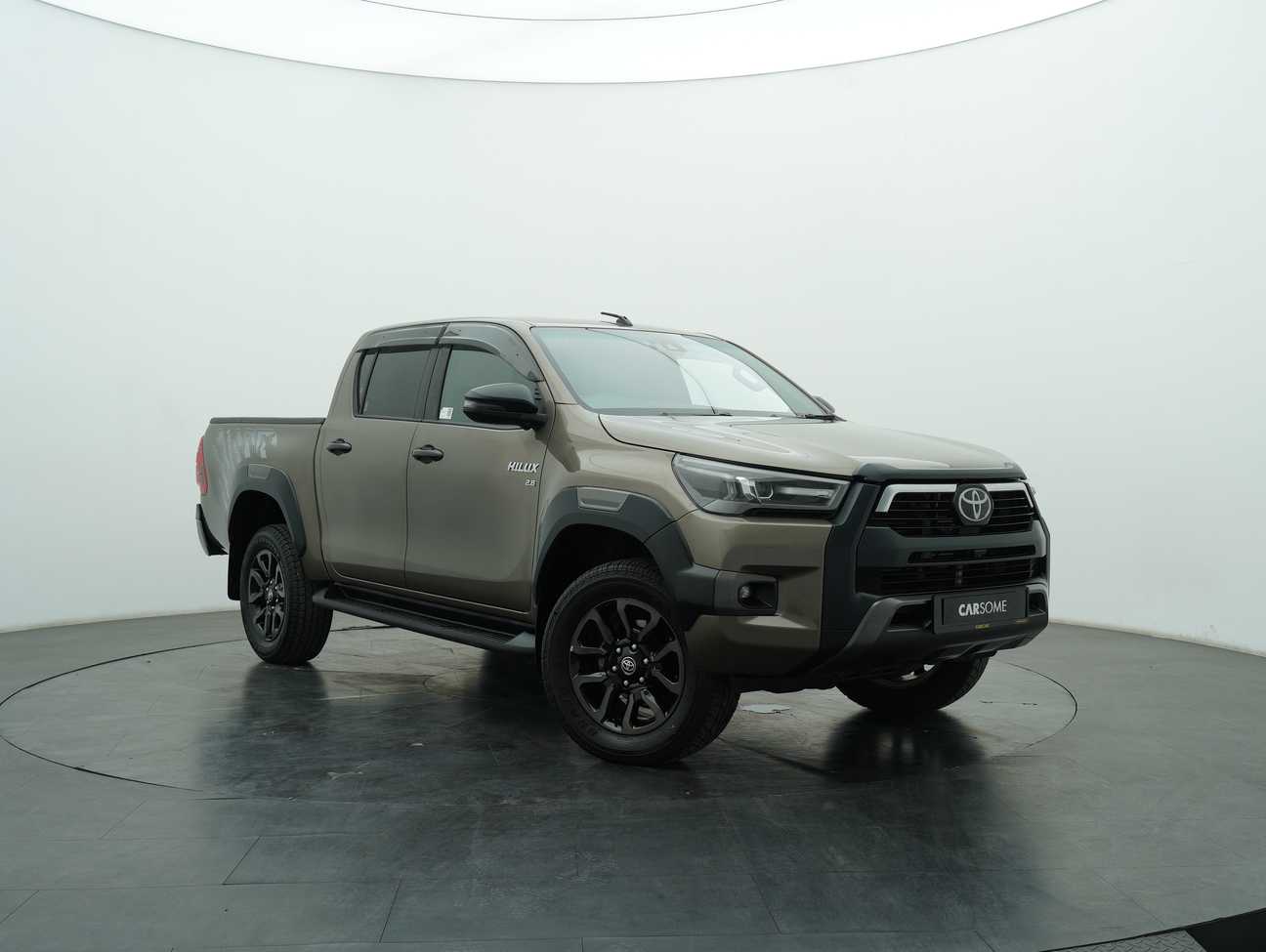 Buy used 2021 Toyota Hilux Rogue Dual Cab 2.8 – Carsome.my