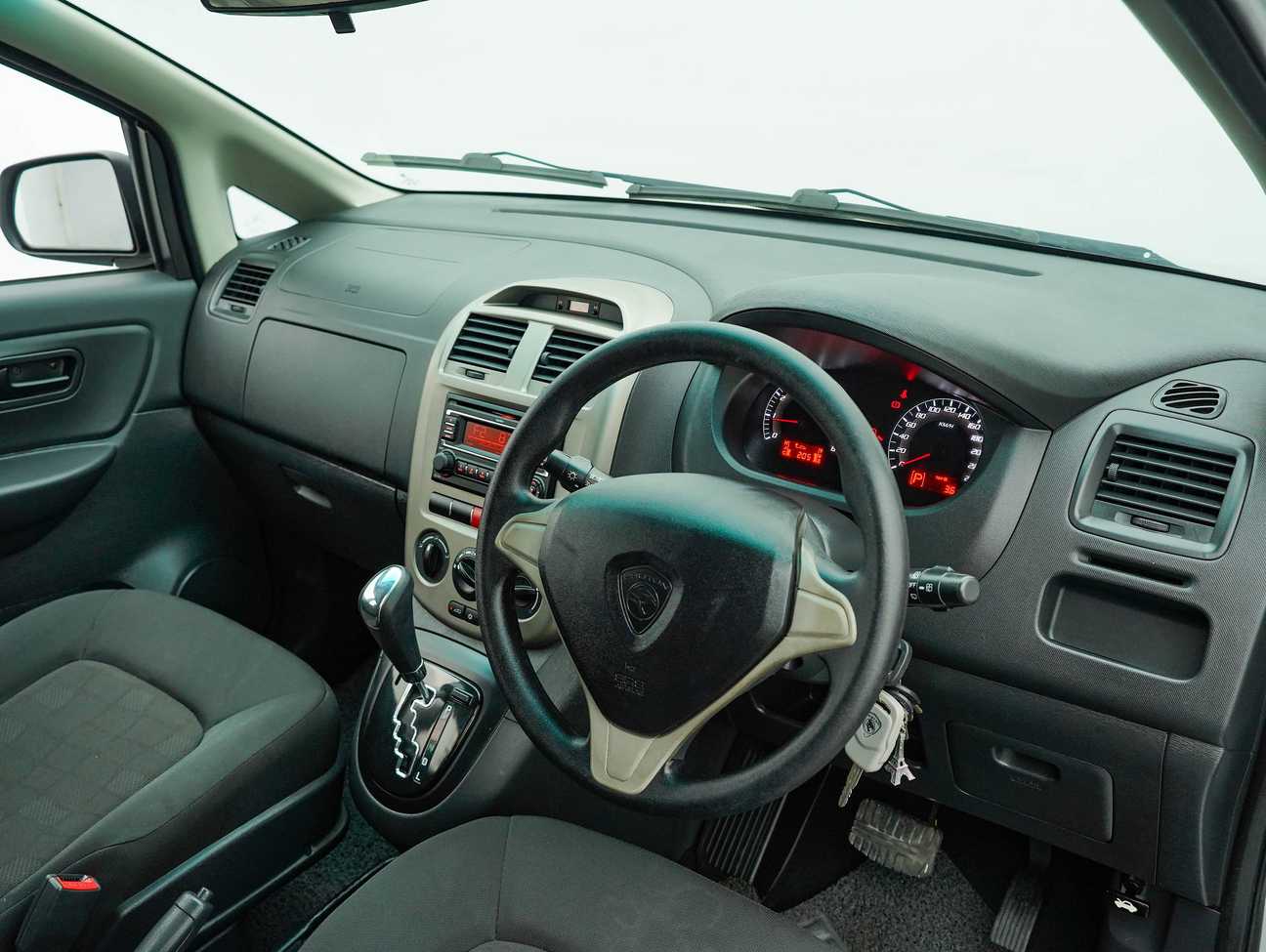 Buy used 2014 Proton Exora Bold CFE Standard 1.6 – Carsome.my